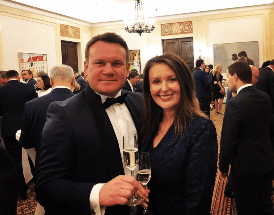 Dominik Tarczyński – wiek, żona, dzieci i kariera polityczna